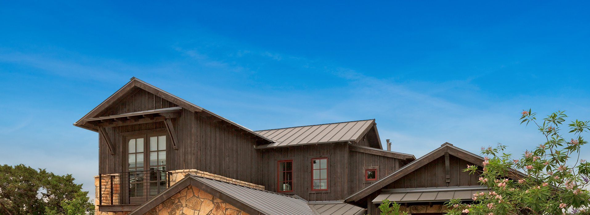 Jet Metals – Roof & Wall Systems